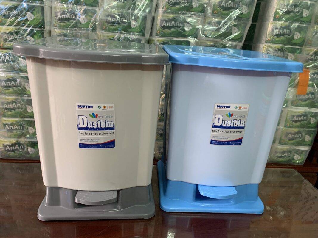 Các loại thùng rác đạp chân và những câu hỏi thường gặp